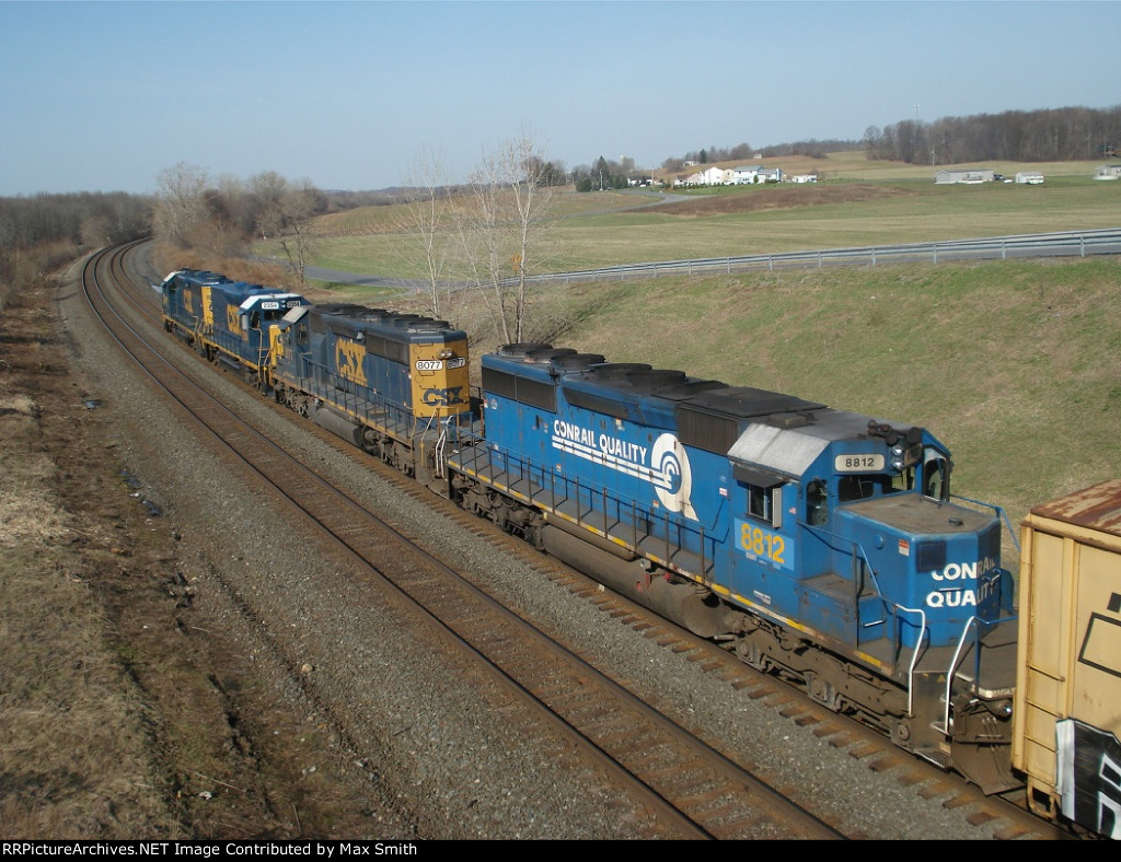 EMD Power on CSX Q351-02